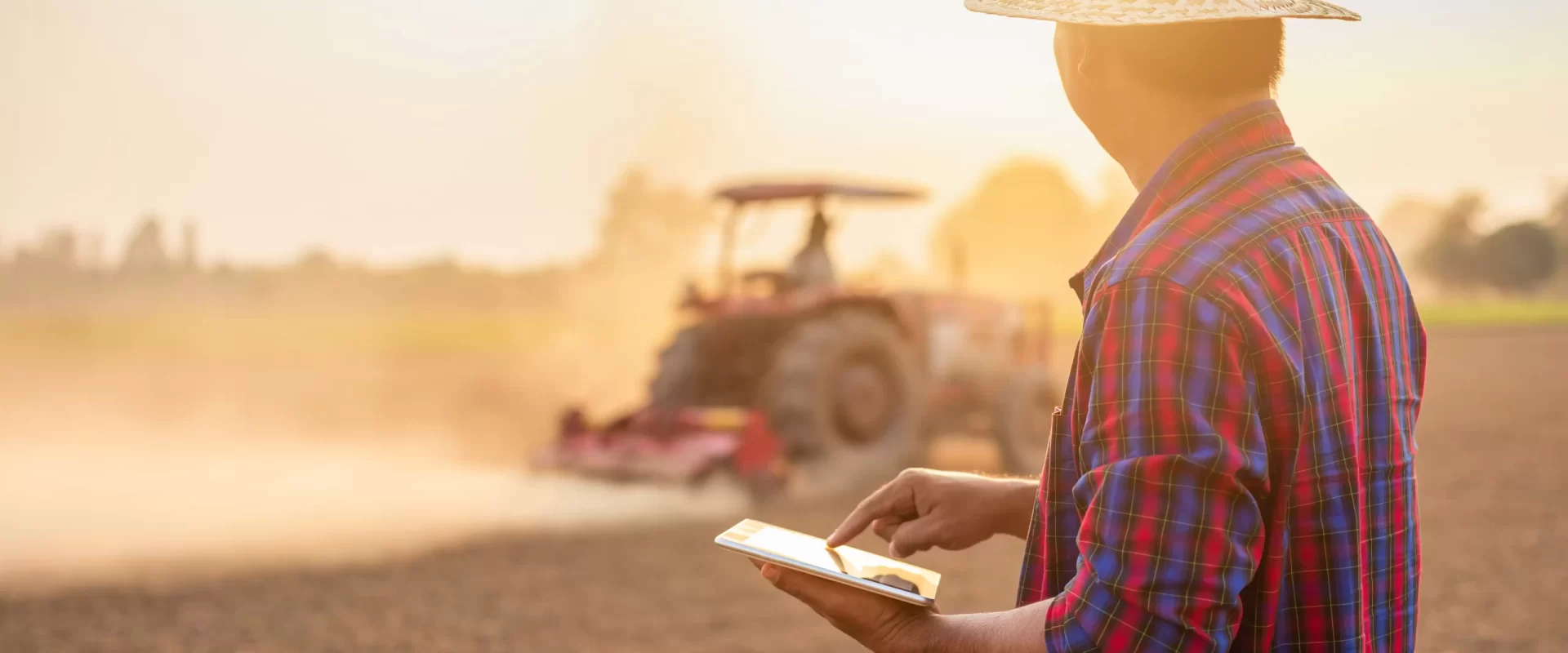 Tractor tracking - Customized GPS Tracking Device Solutions – HBOIOT